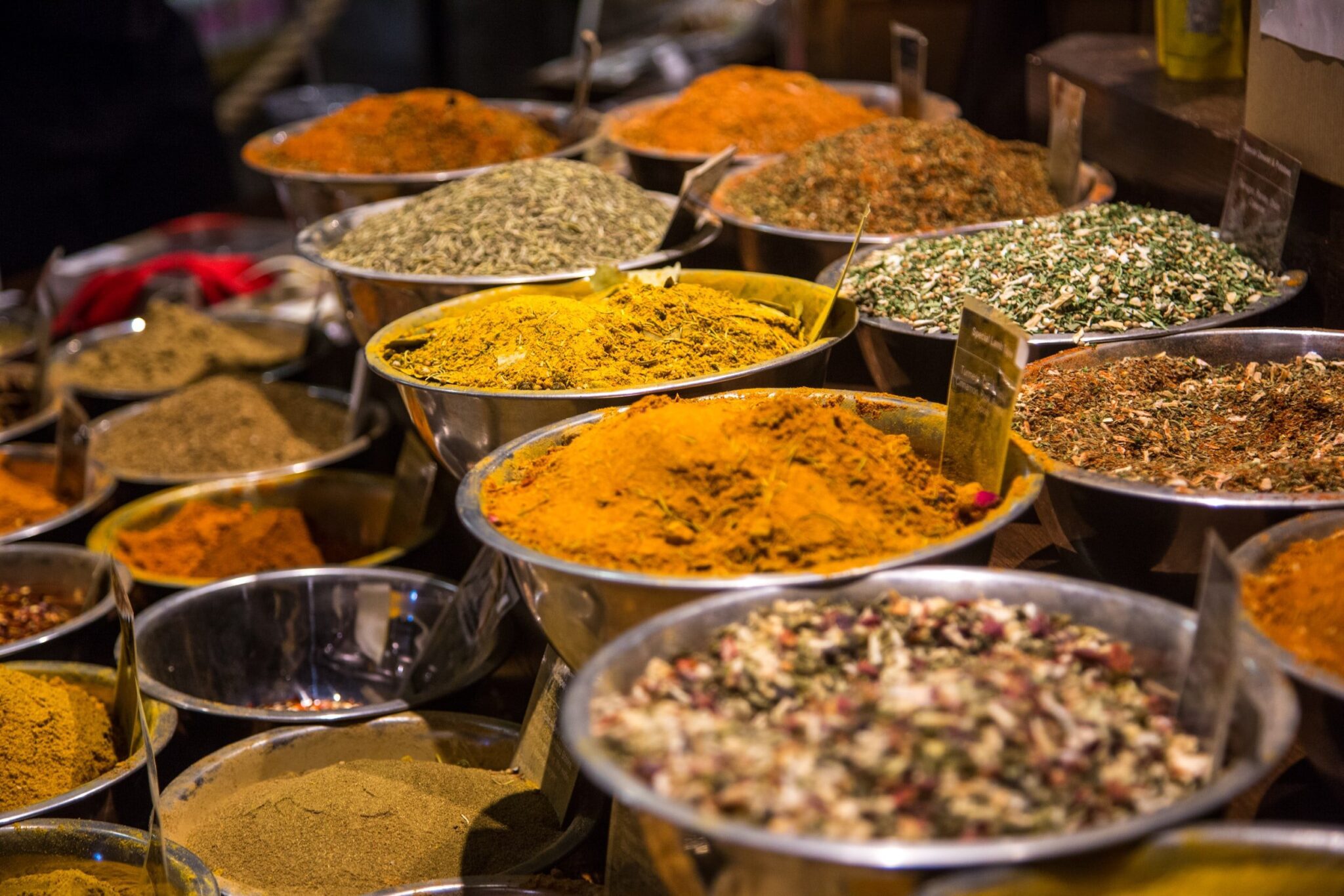Global Food Trends 2025: What’s Hot in World Cuisine